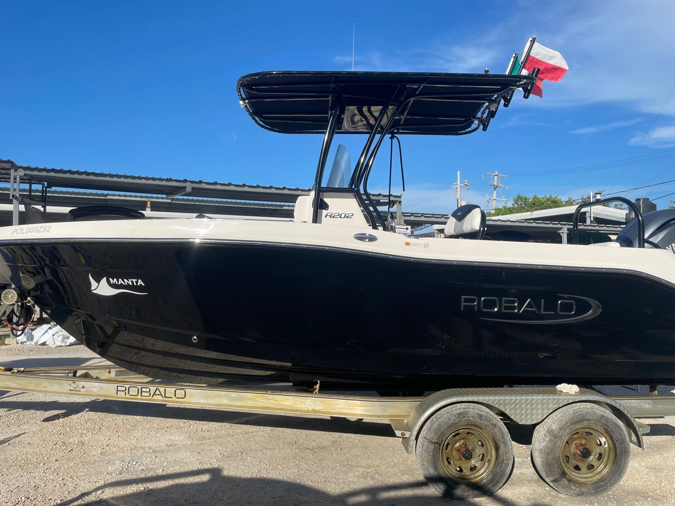 2024 Robalo 202 explorer – Mexico Marino